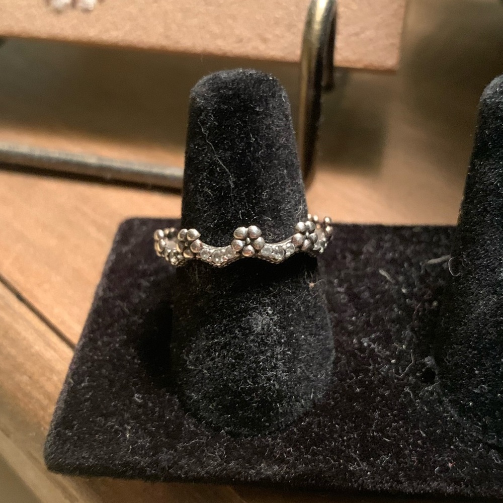 Pandora Flower Crown Ring - Gem